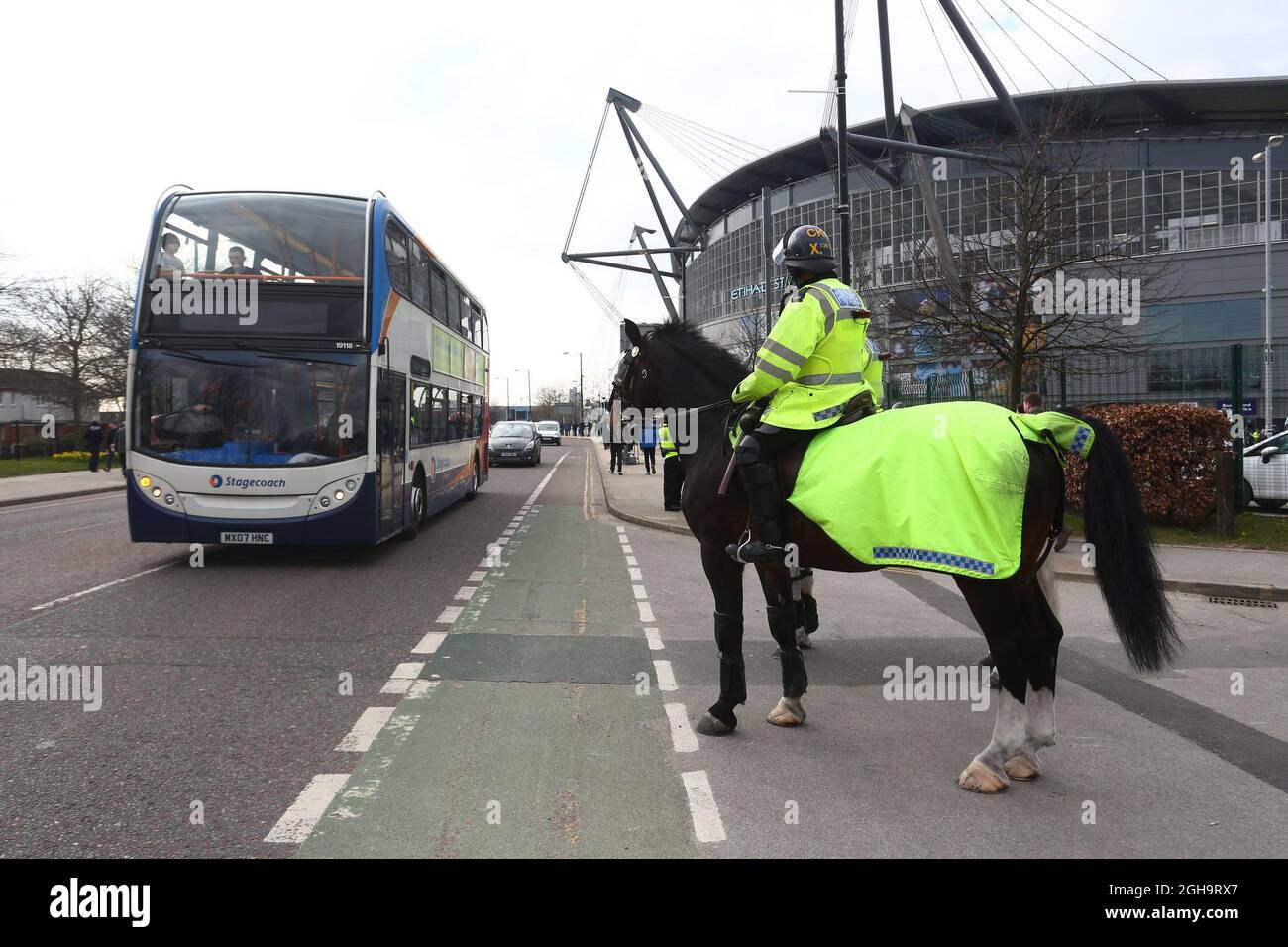 Soccer fans bus hi-res stock photography and images - Alamy