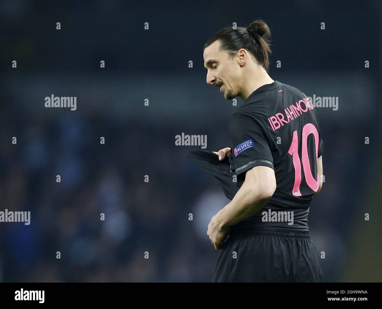 Zlatan Ibrahimovic of PSG dejected during the UEFA Champions League ...