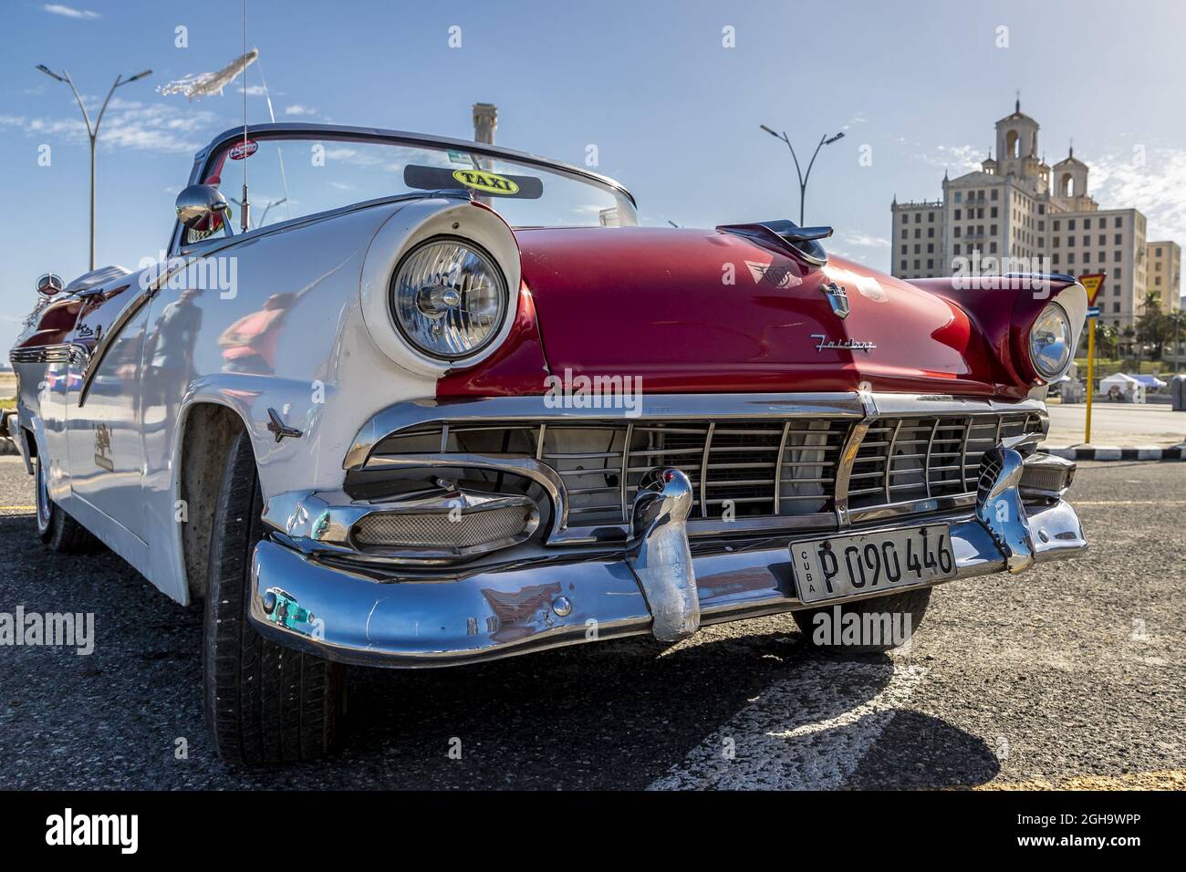 HAVANA, CUBA - Jan 13, 2020: A closeup shot of a retro style red Ford ...