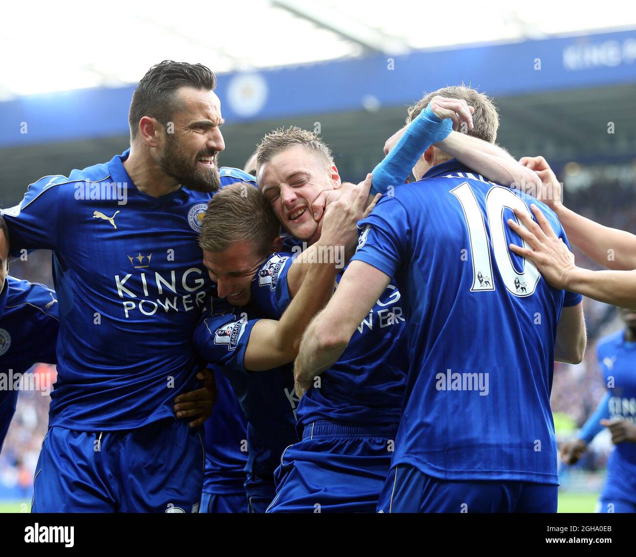 Leicester's Jamie Vardy celebrates scoring his sides opening goal ...