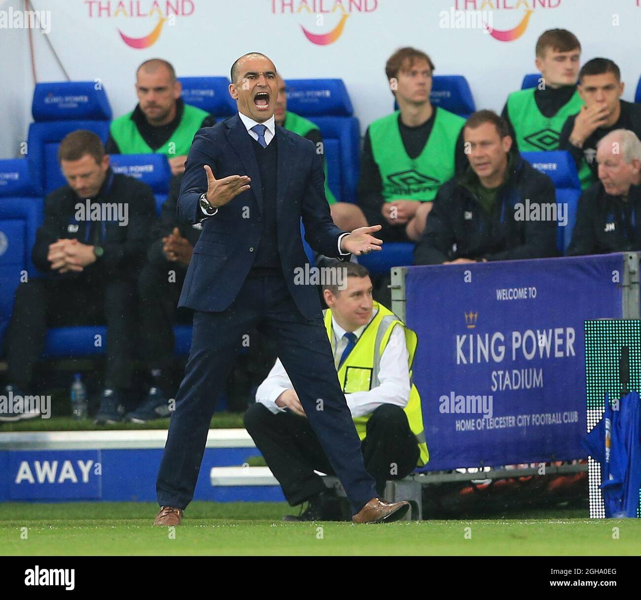 Everton's Roberto Martinez looks on dejected during the Barclays ...
