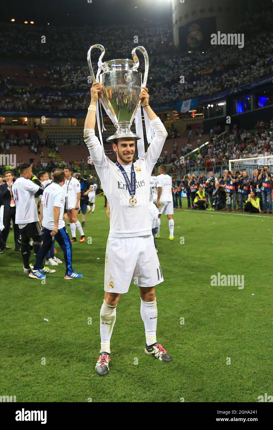 Gareth Bale of Real Madrid lifts the UEFA Champions League Trophy at ...