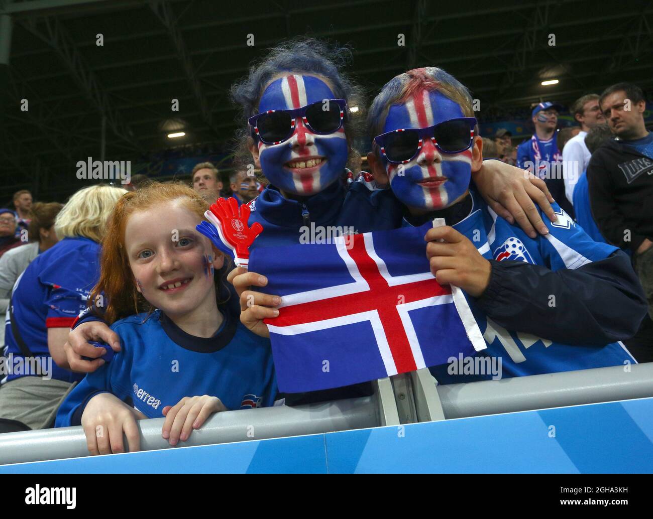 Iceland fans celebrate the point at the end of the match during the ...