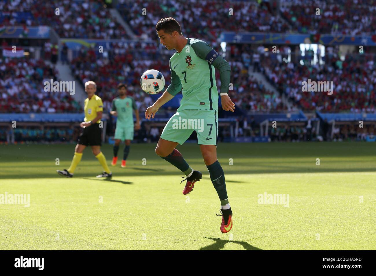 Euro 2016 portugal ronaldo hi-res stock photography and images - Alamy