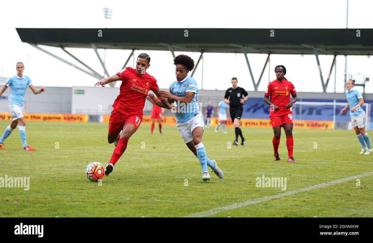 Demi Stokes of Manchester City Women and Shanice Van De Sanden of ...