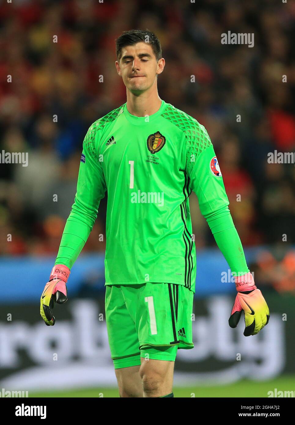 01 thibaut courtois hi-res stock photography and images - Alamy