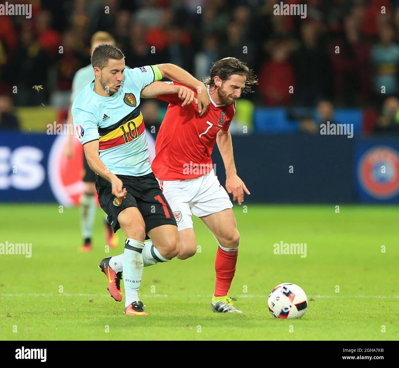 Eden hazard lille hi-res stock photography and images - Alamy