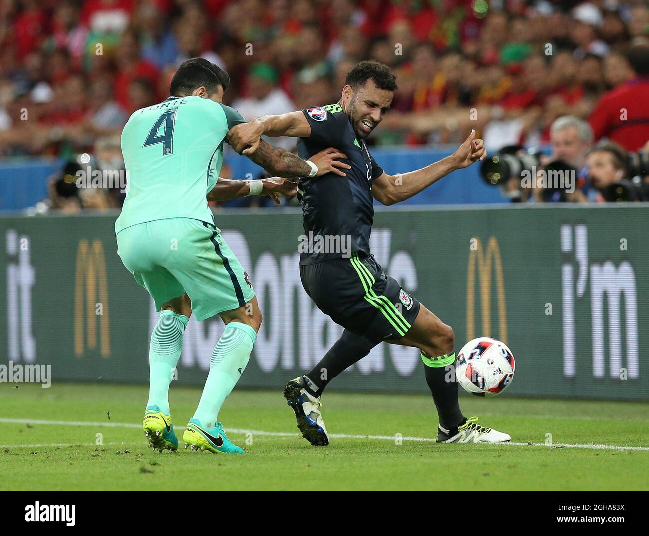 Turn 06 hi-res stock photography and images - Alamy