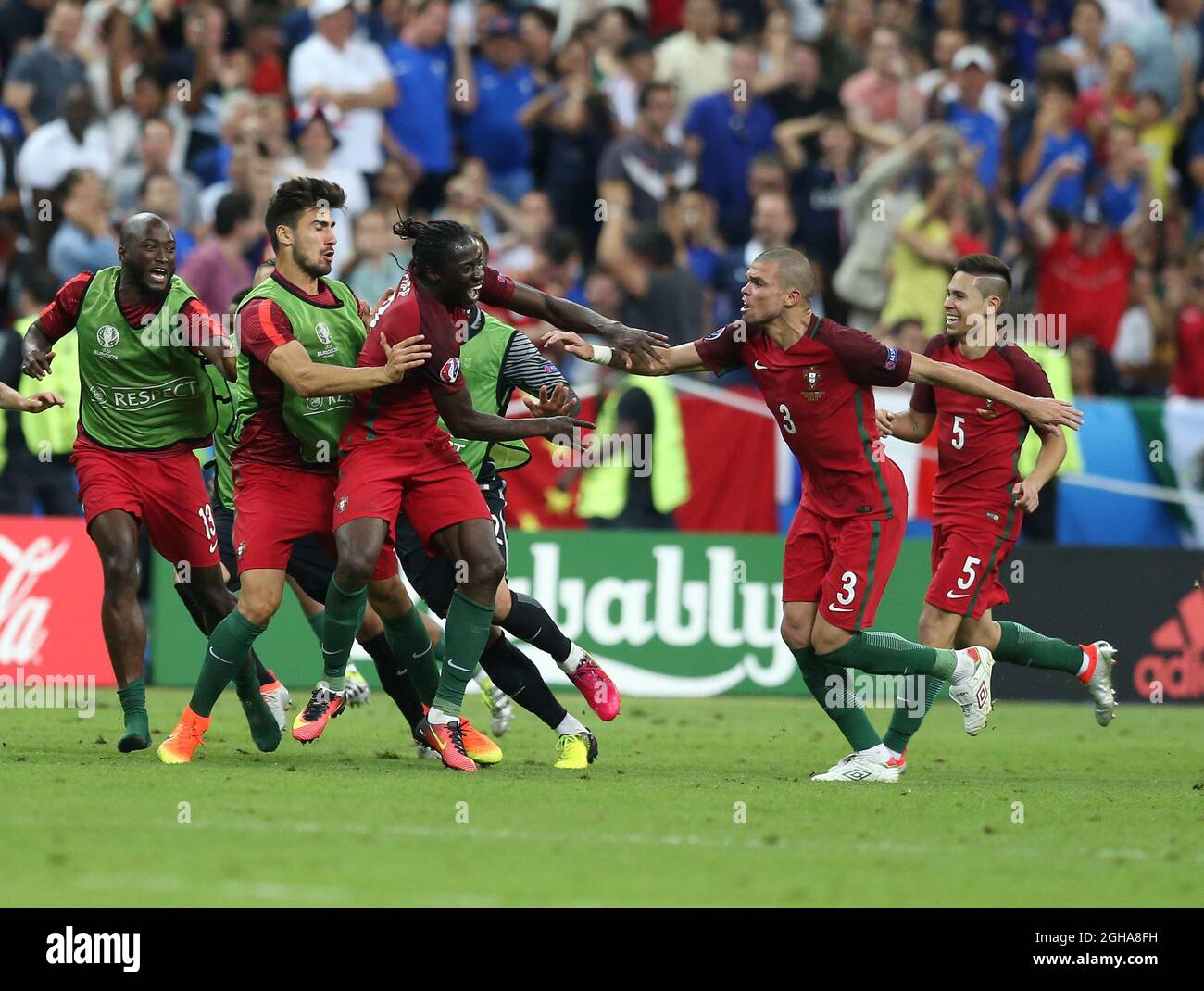 Eder of Portugal celebrates scoring in extra time during the UEFA ...