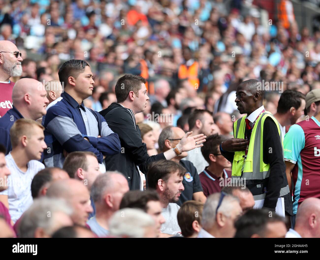 Steward english football hi-res stock photography and images - Alamy