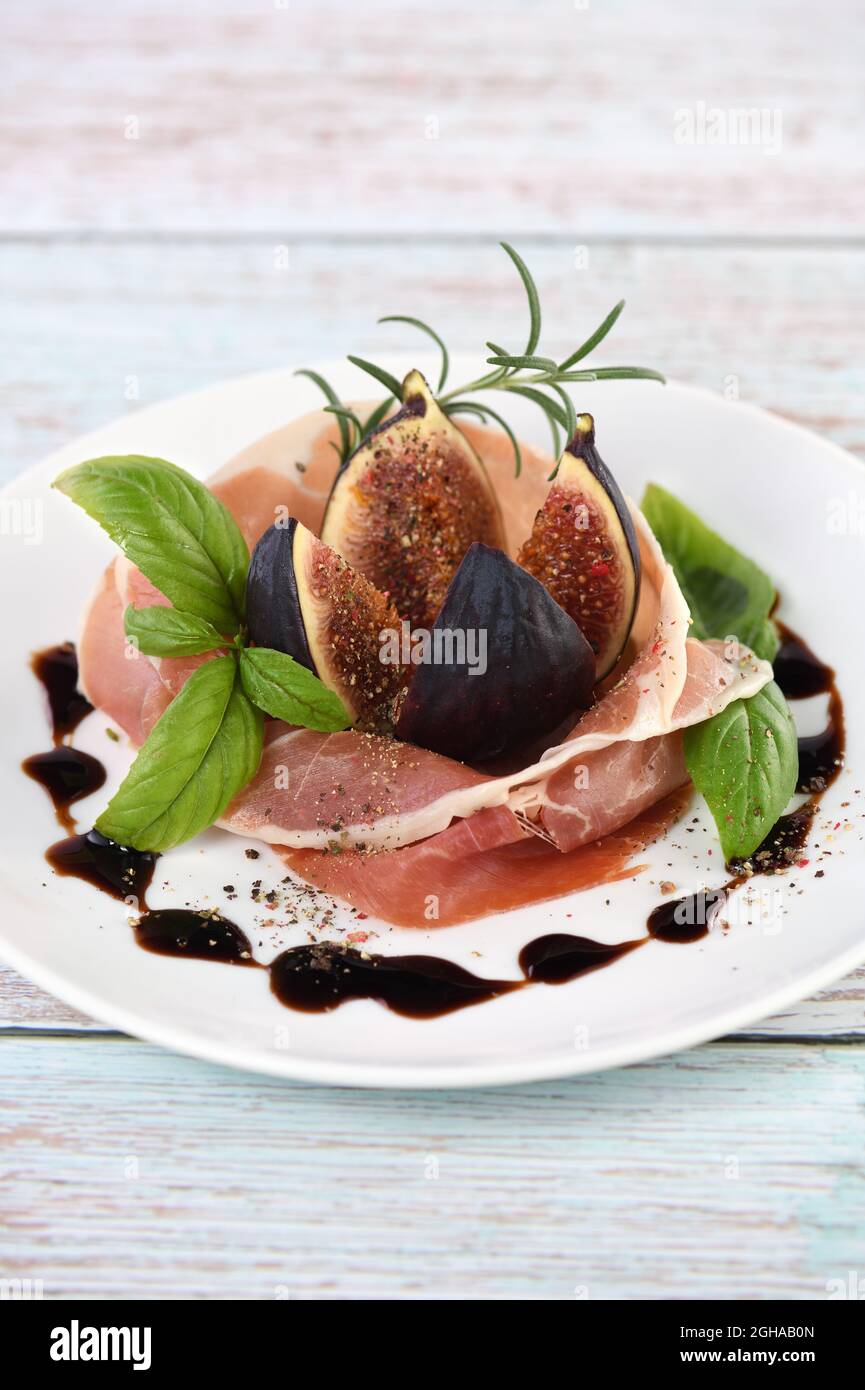 The delicate taste of prosciutto is ideally combined with the sweetness ...