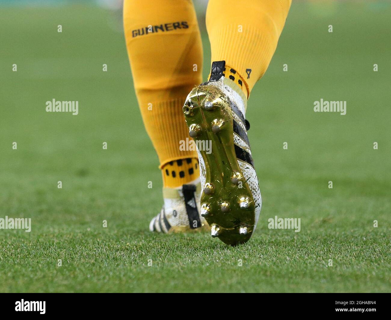 Missing stud hi-res stock photography and images - Alamy