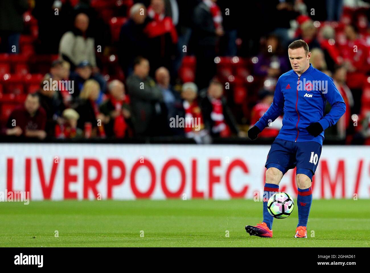 Wayne rooney at anfield stadium hi-res stock photography and images - Alamy