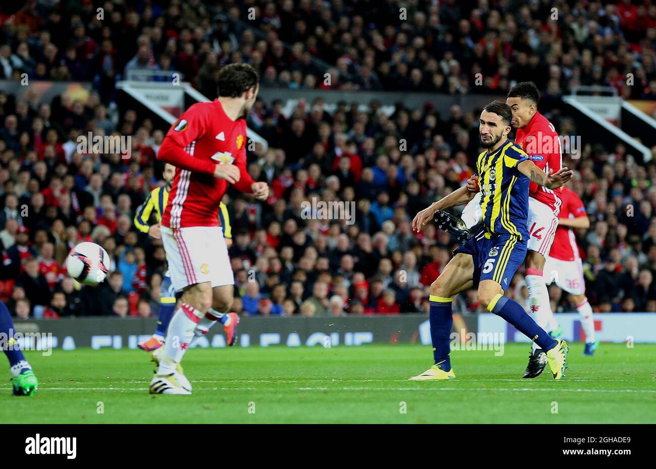 Jesse Lingard of Manchester United scores his sides fourth goal during ...