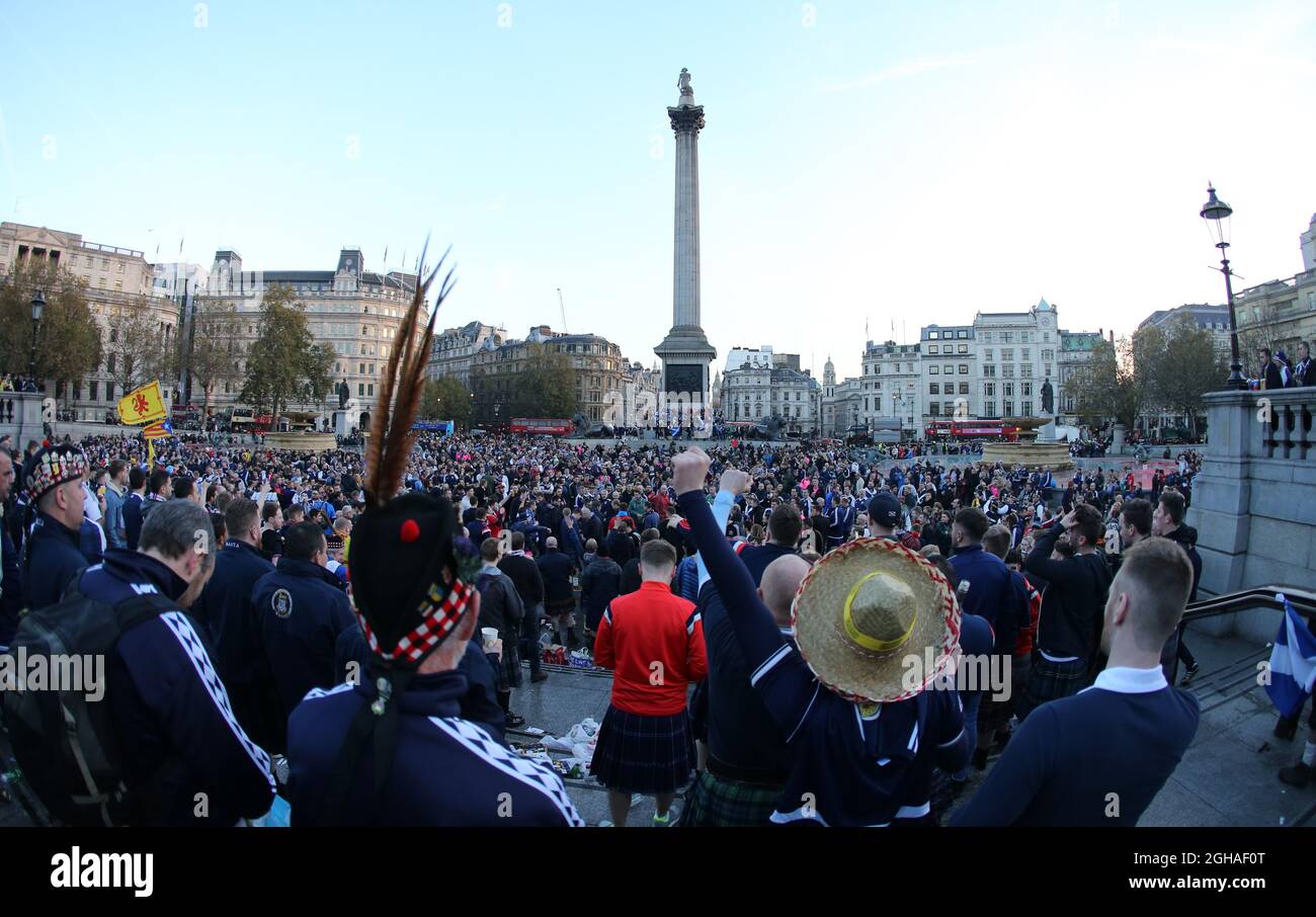 Scotland fans descend on Trafalgar Square before the FIFA World Cup ...