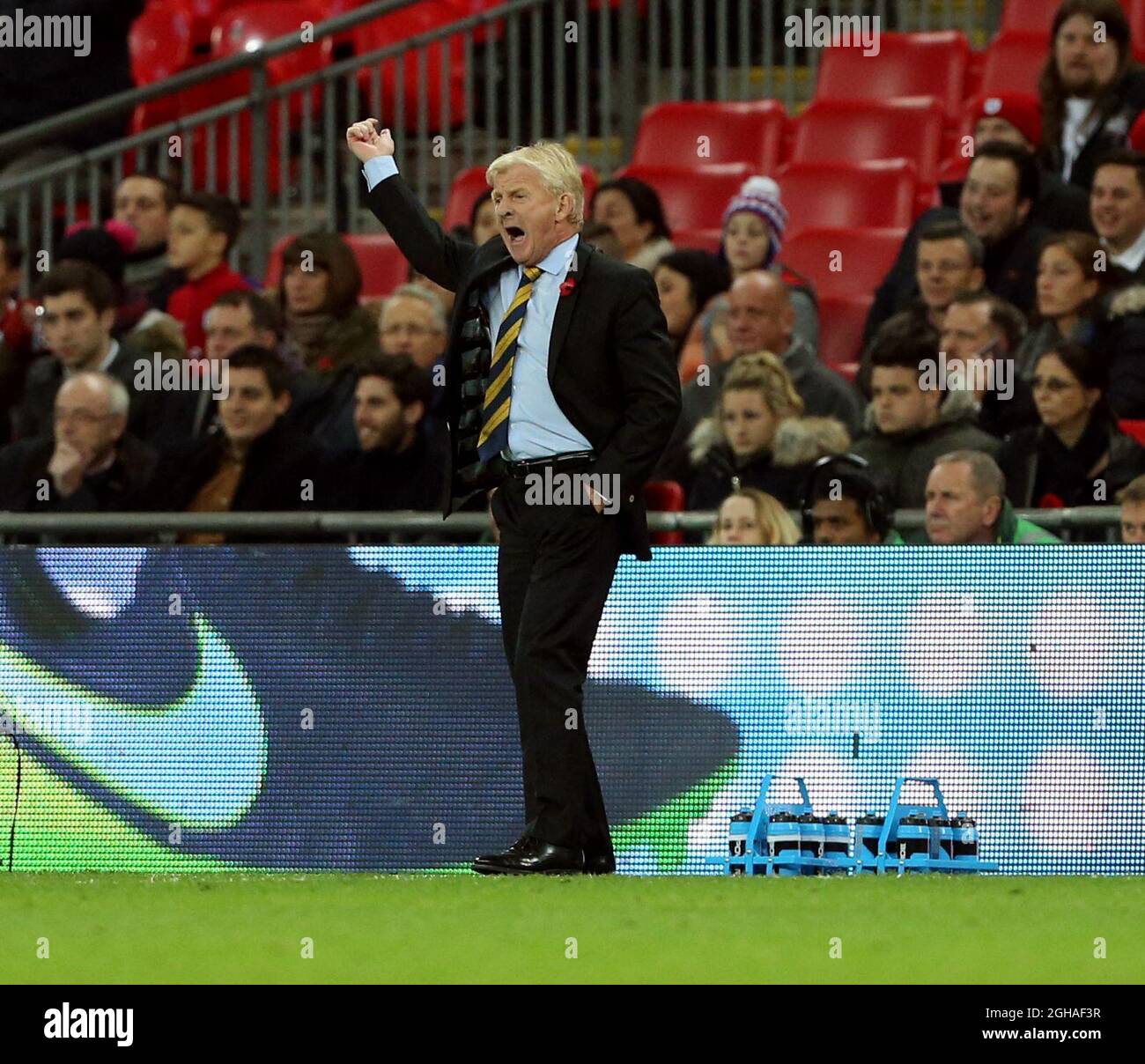 Gordon strachan hi-res stock photography and images - Alamy