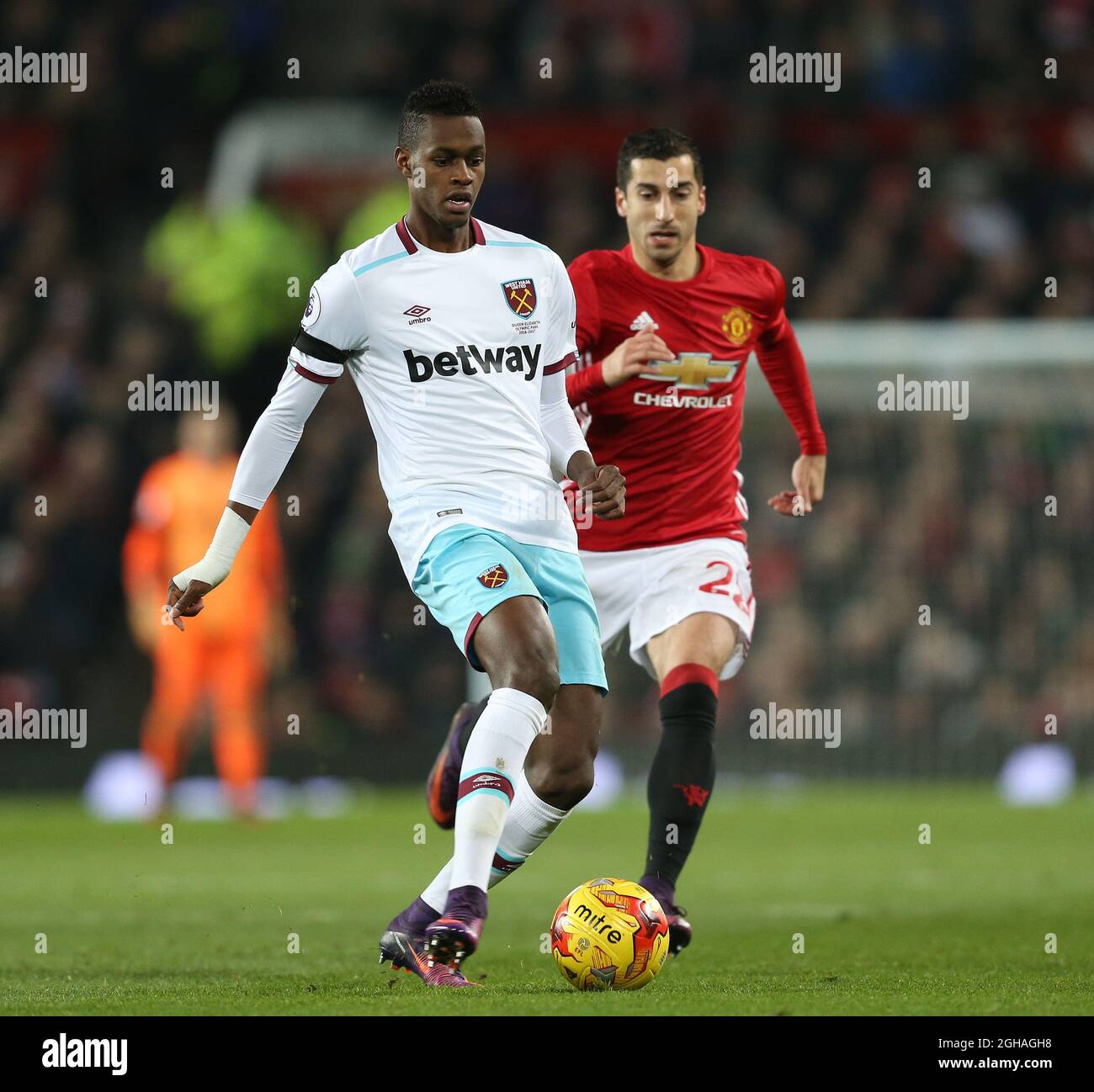 Edmilson Fernandes of West Ham United during the English League Cup ...