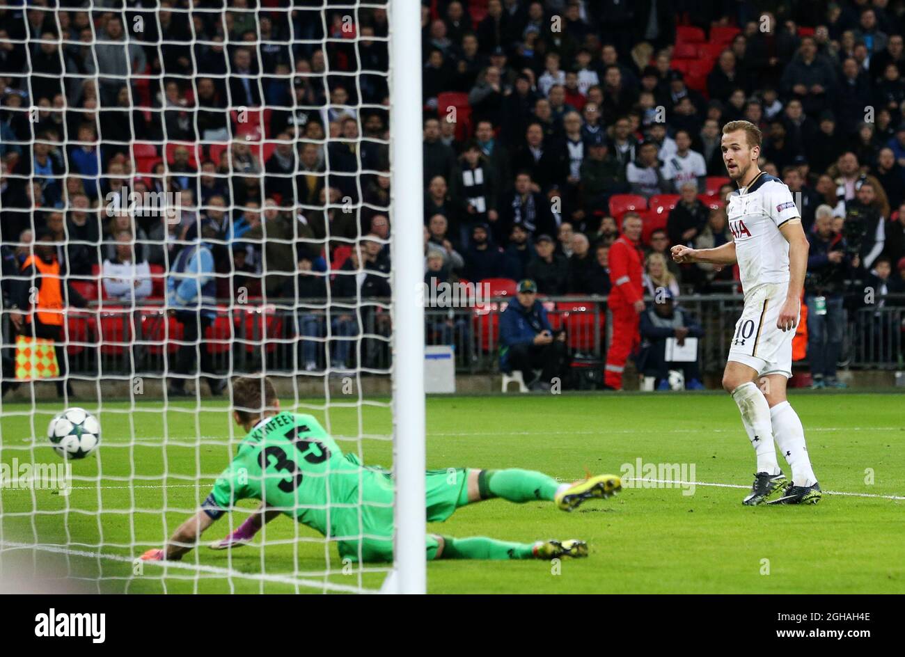 Harry Kane 2016 Goal Hi res Stock Photography And Images Alamy