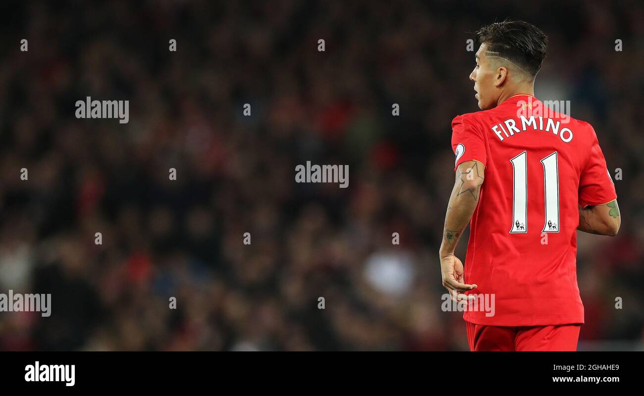 Roberto Firmino of Liverpool with a new haircut during the Premier ...