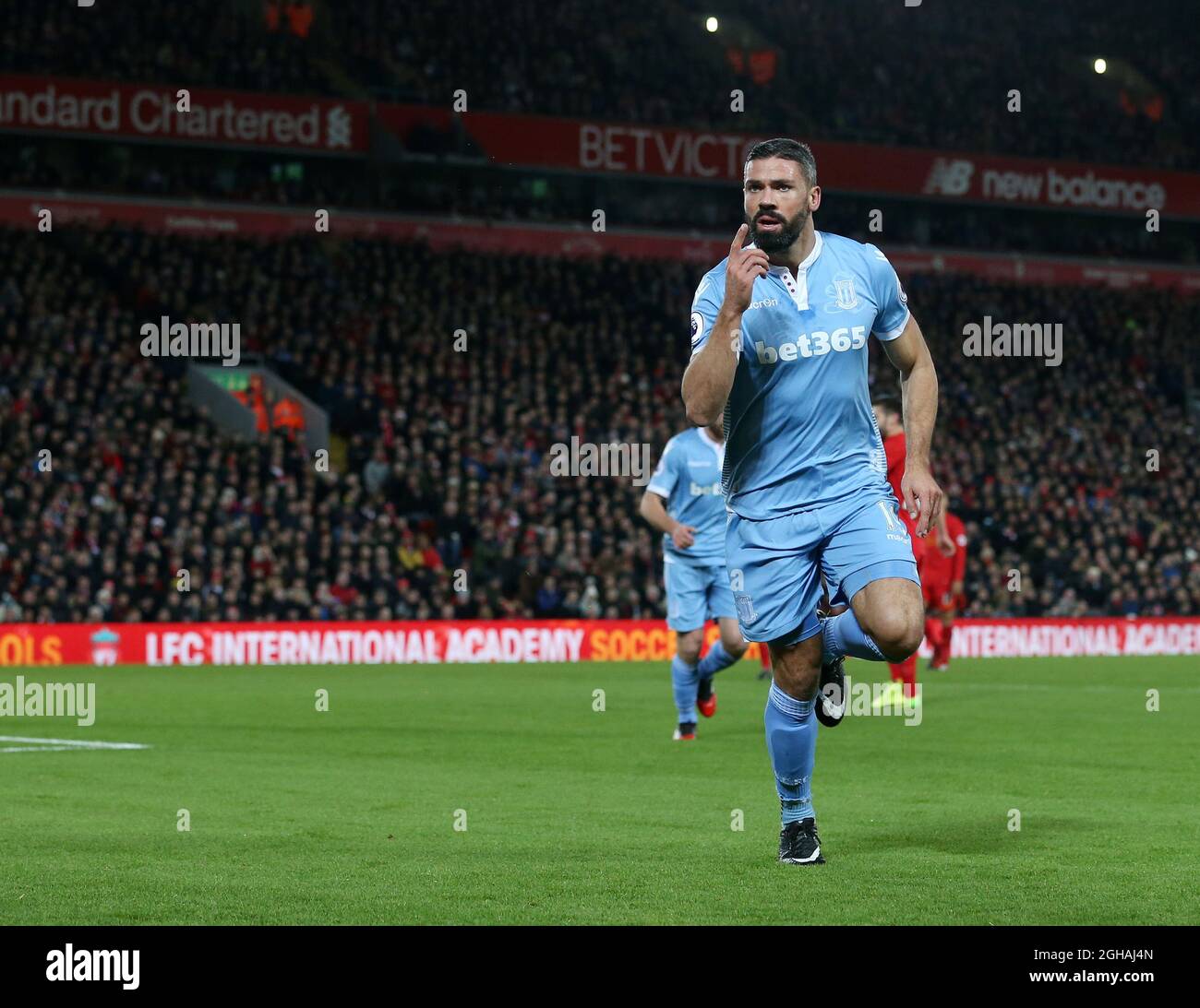 Jonathan stokes hi-res stock photography and images - Alamy