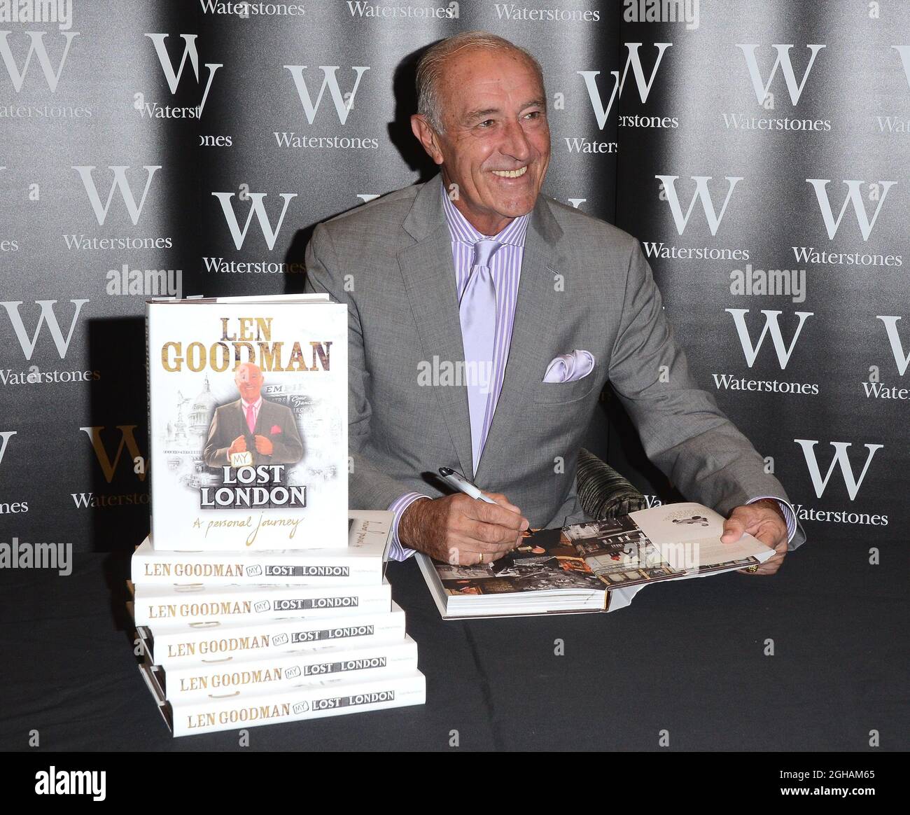 London, UK. Strictly Come Dancing judge, Len Goodman signs copies of ...