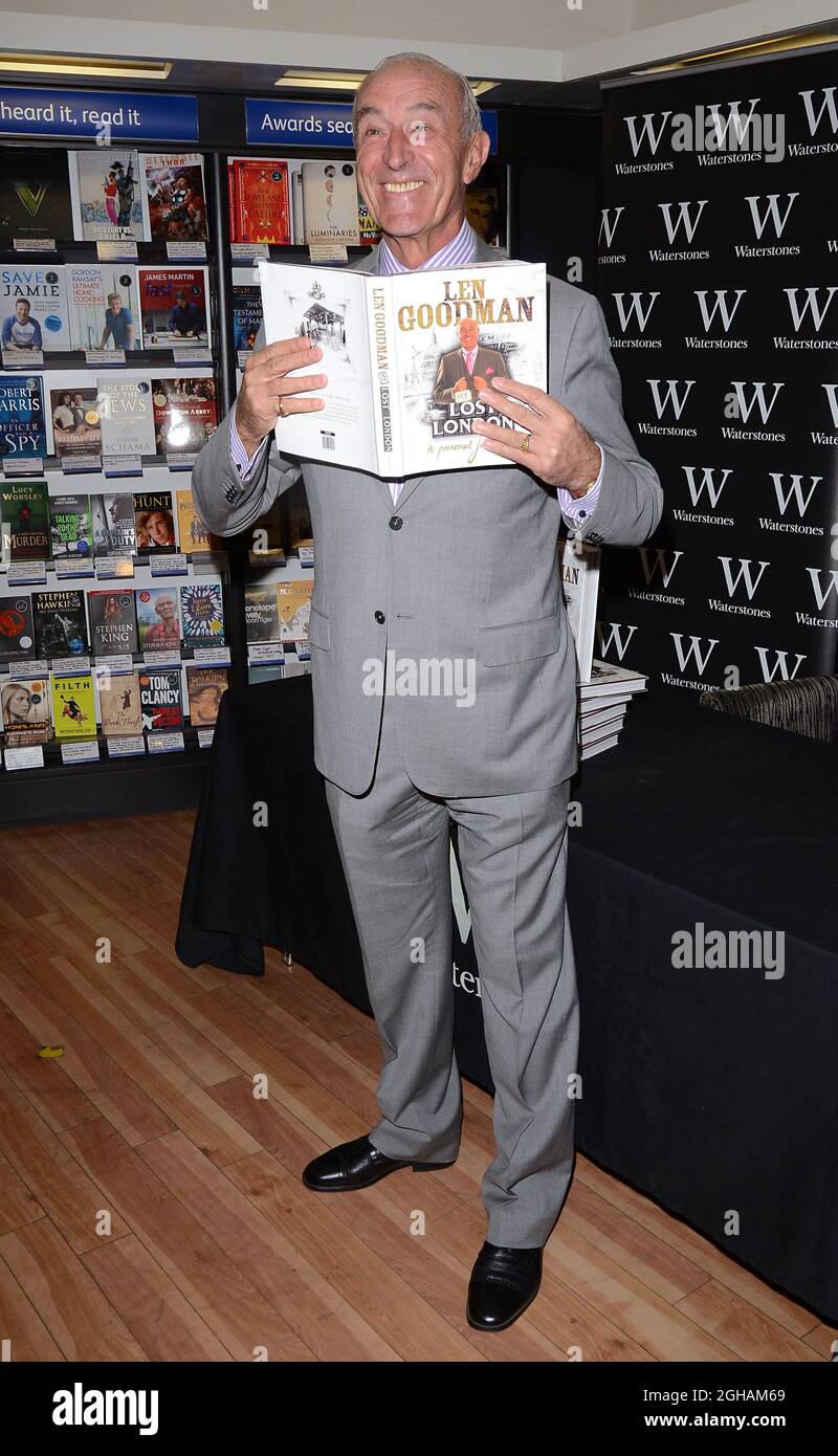 London, UK. Strictly Come Dancing judge, Len Goodman signs copies of ...