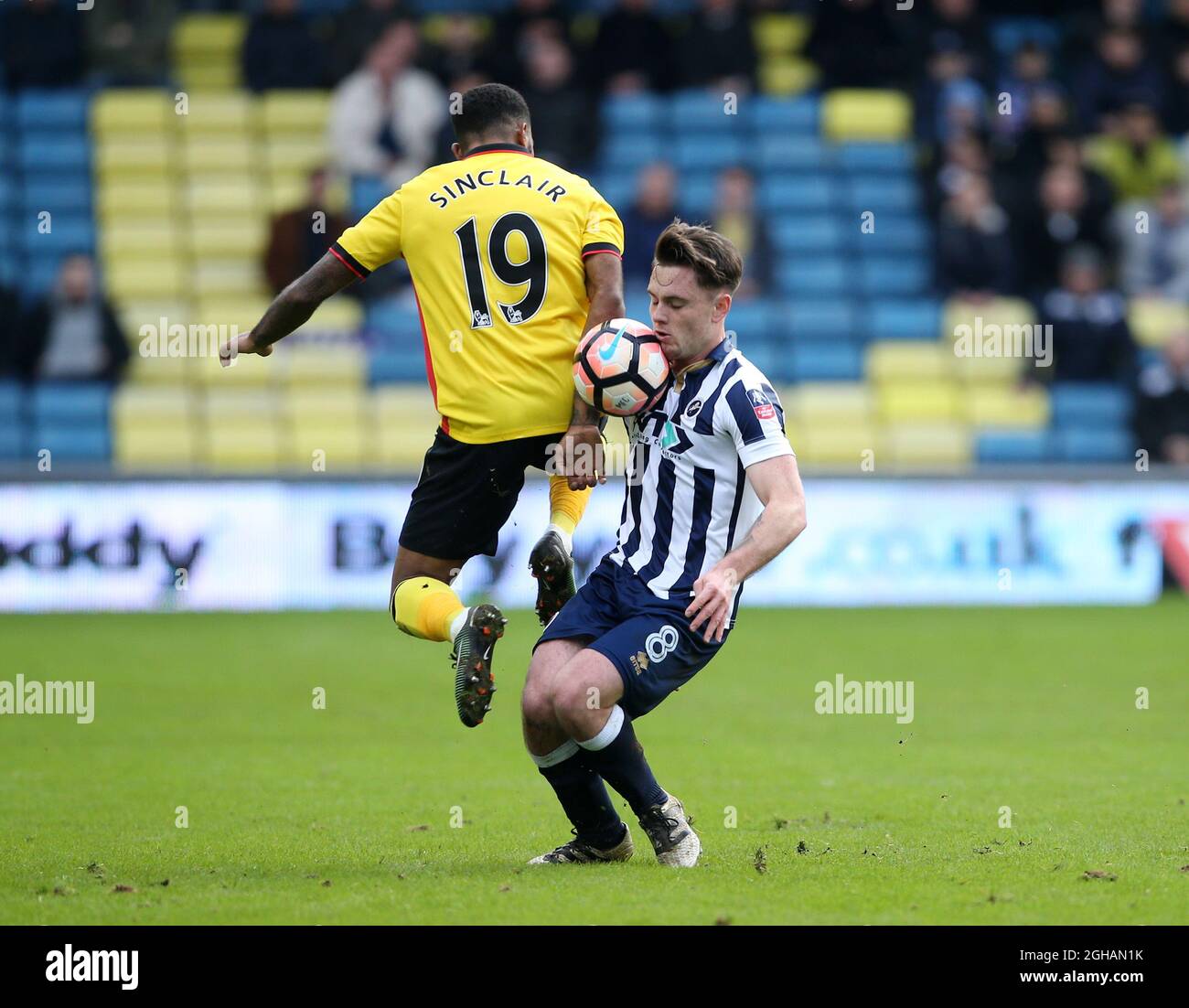 Millwalls ben thompson hi-res stock photography and images - Alamy