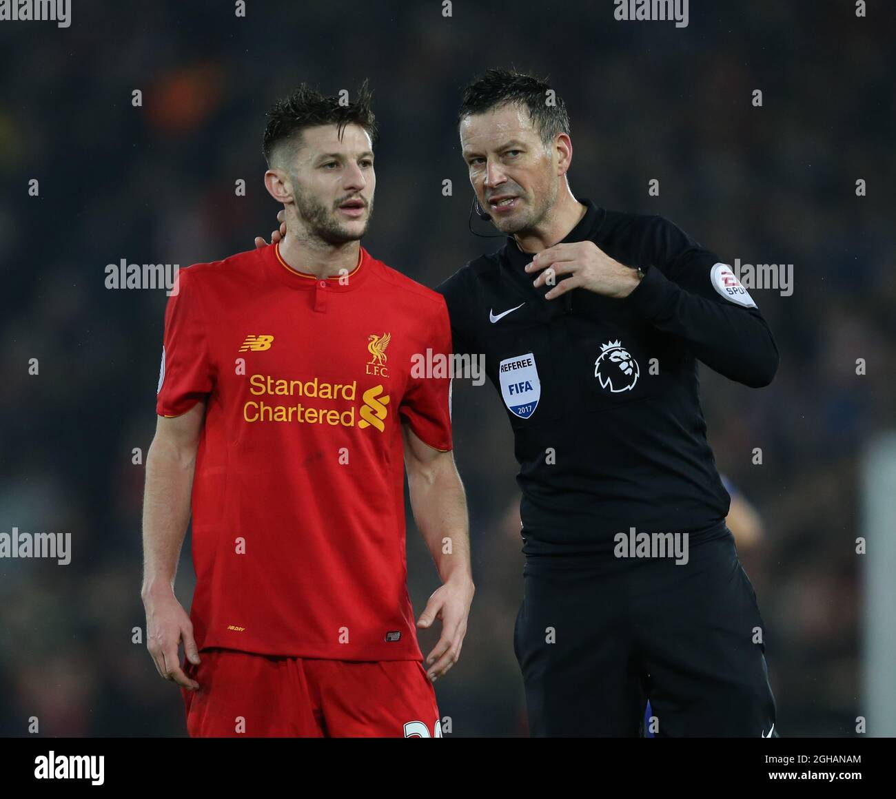 Mark clattenburg 2017 hi-res stock photography and images - Alamy