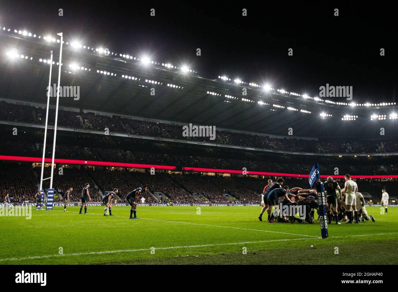 England rugby scrum international hi-res stock photography and images ...