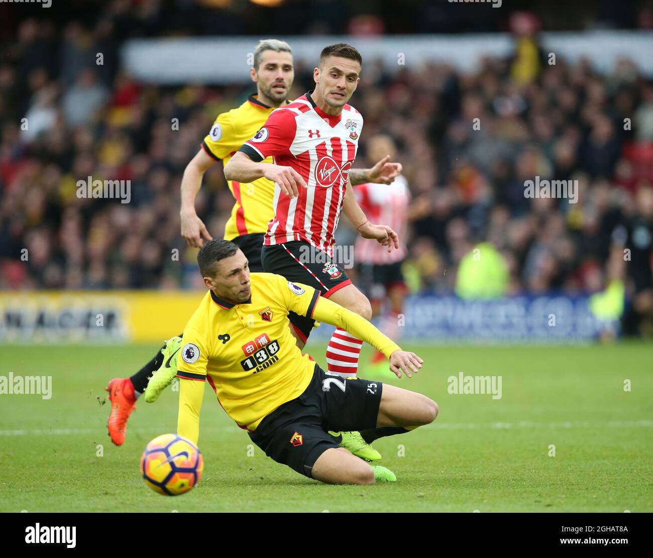Southampton's Dusan Tadic in action during the Premier League match at ...