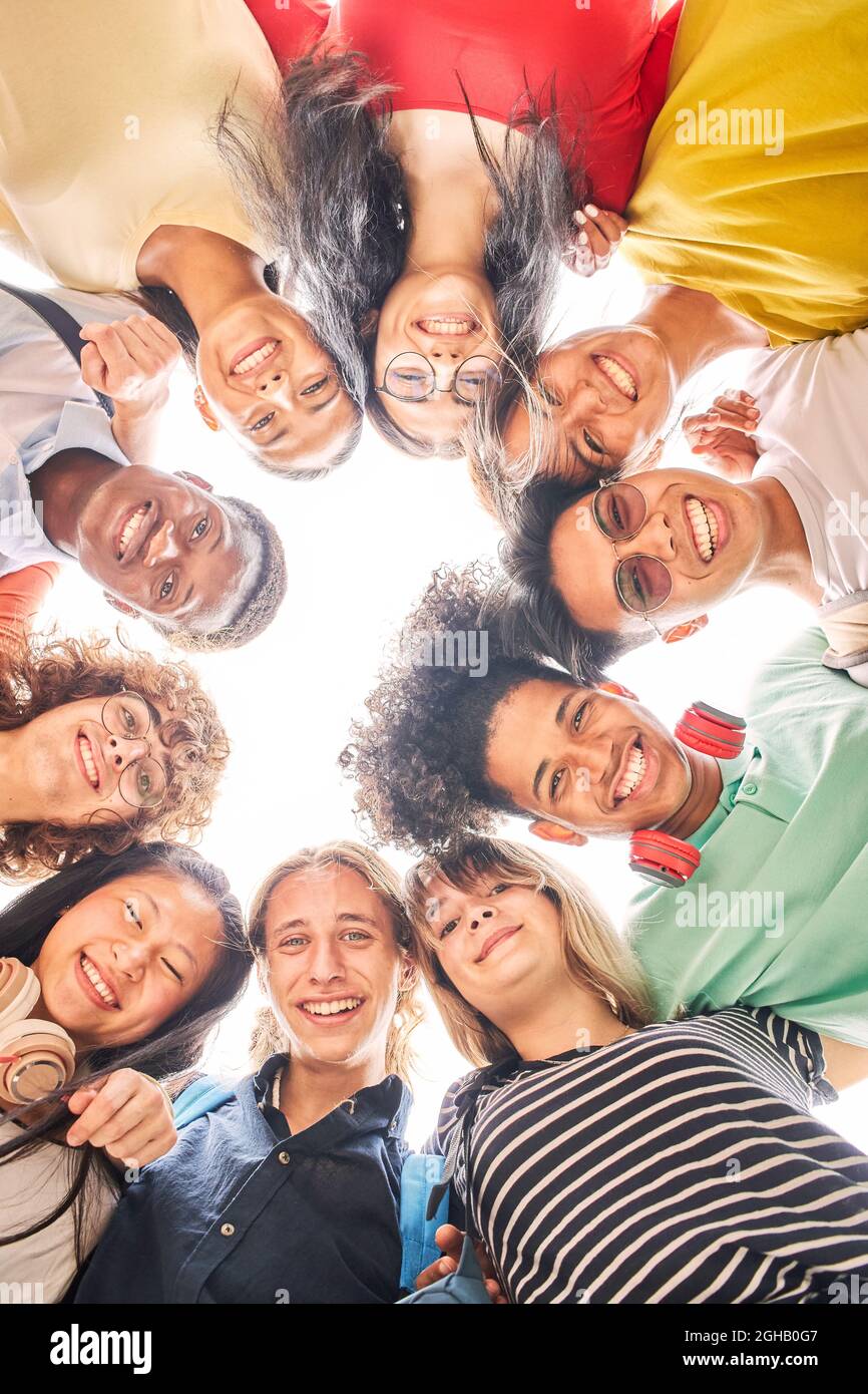Classroom teenagers smiling hi-res stock photography and images - Alamy