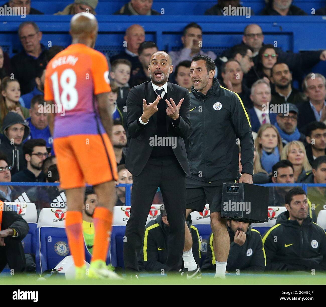 Fabian delph pep guardiola hi-res stock photography and images - Alamy