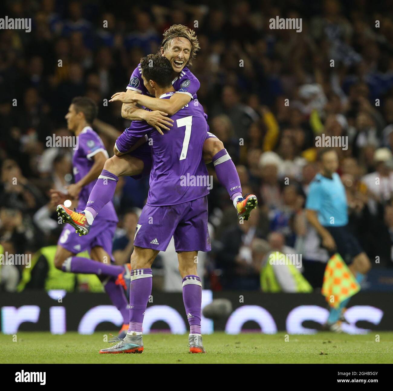 Luka Modric of Real Madrid celebrates with Cristiano Ronaldo of Real ...