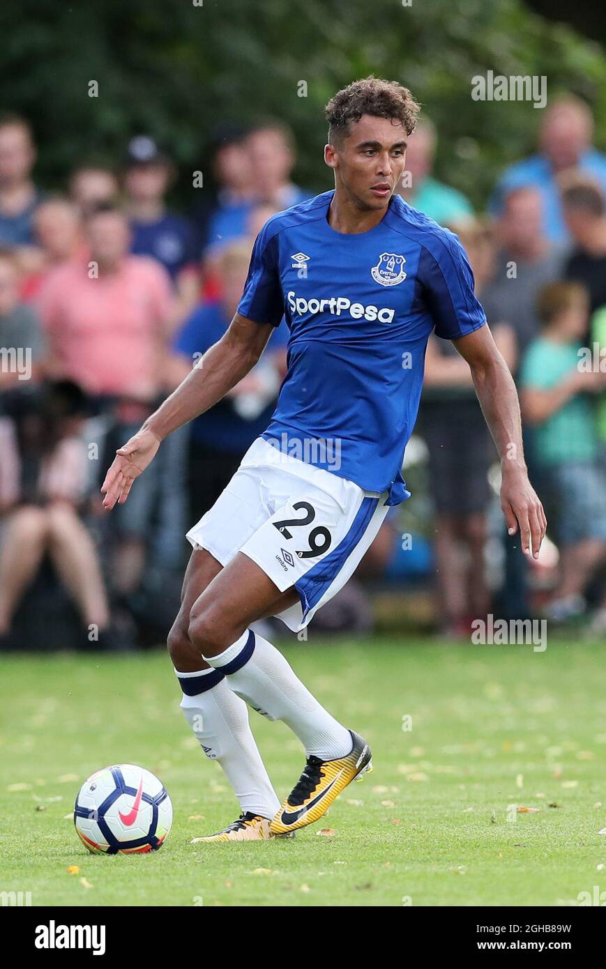 Action de dominic calvert lewin hi-res stock photography and images - Alamy