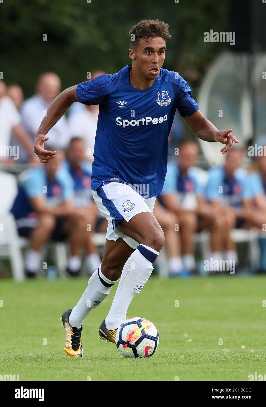 Action de dominic calvert lewin hi-res stock photography and images - Alamy