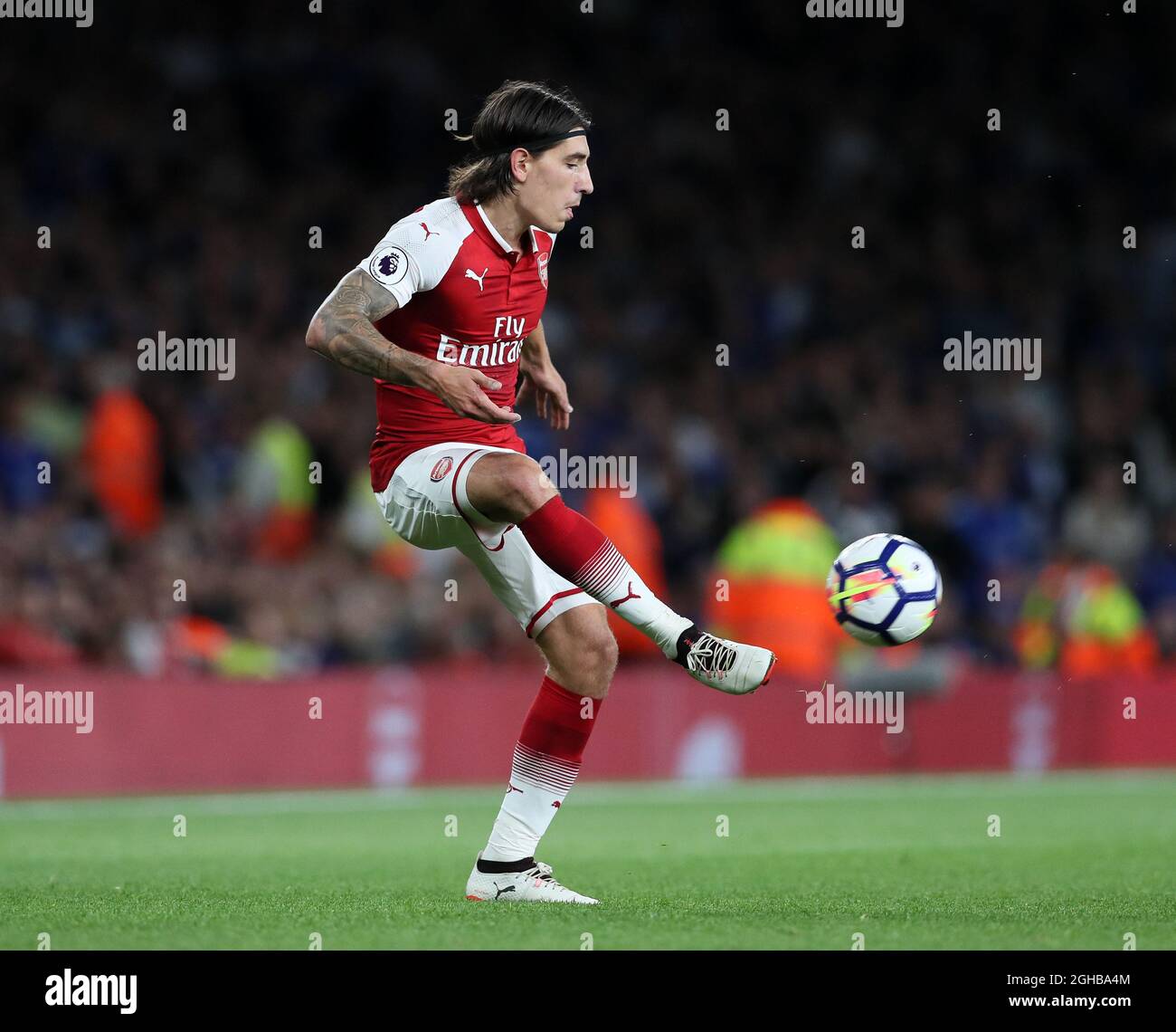 Hector bellerin in action hi-res stock photography and images - Alamy