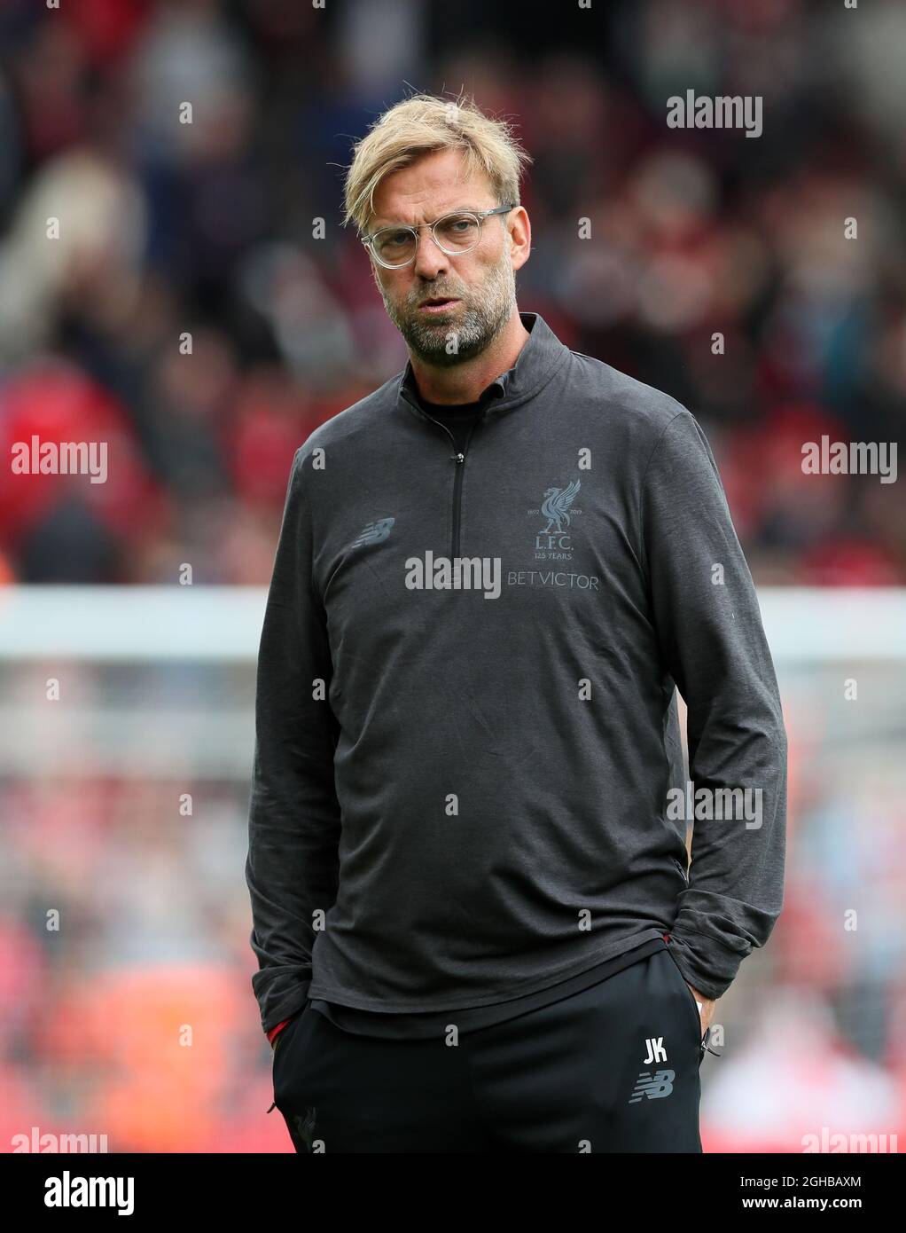Liverpool jurgen klopp anfield 2017 hi-res stock photography and images ...