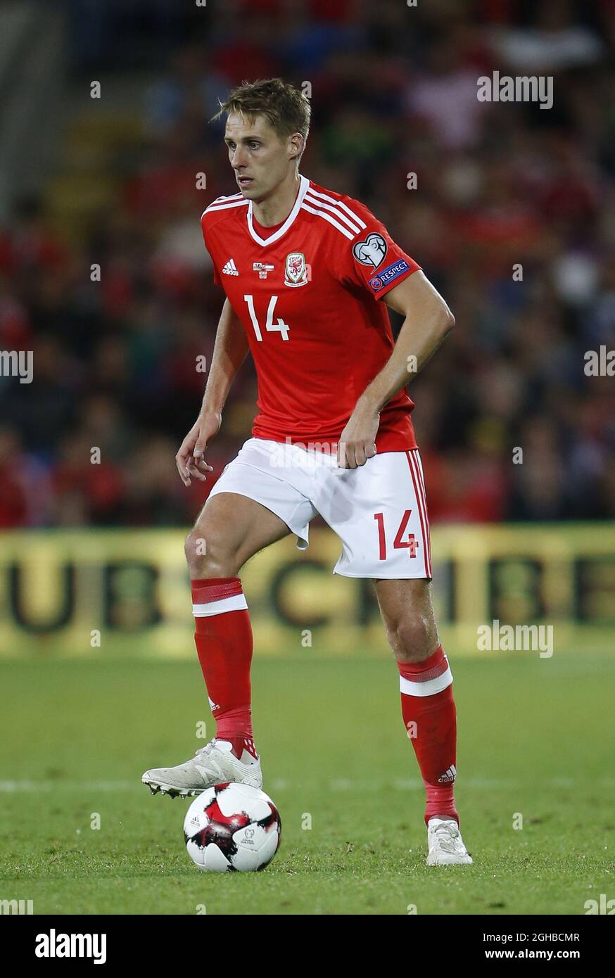 Dave edwards international wales hi-res stock photography and images ...