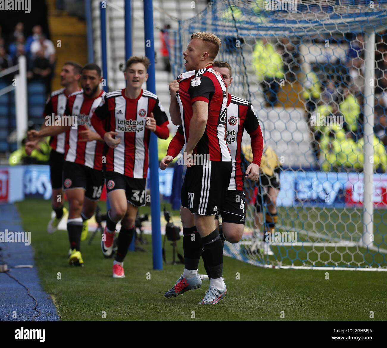 Mark Duffy of Sheffield Utd celebrates scoring the third goal during ...