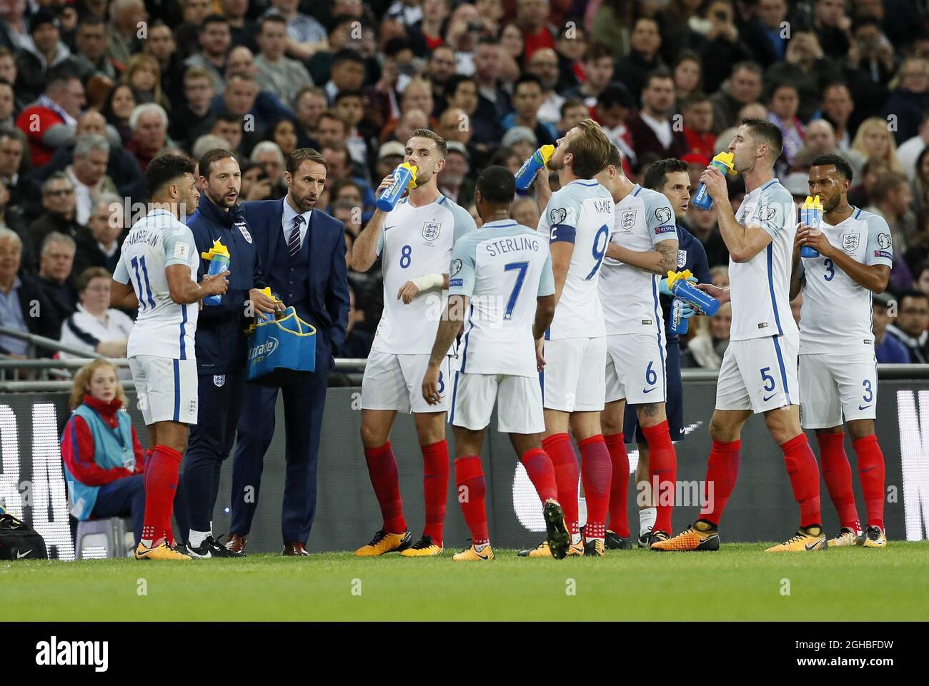 England's Gareth Southgate speaks to the team during the world cup ...