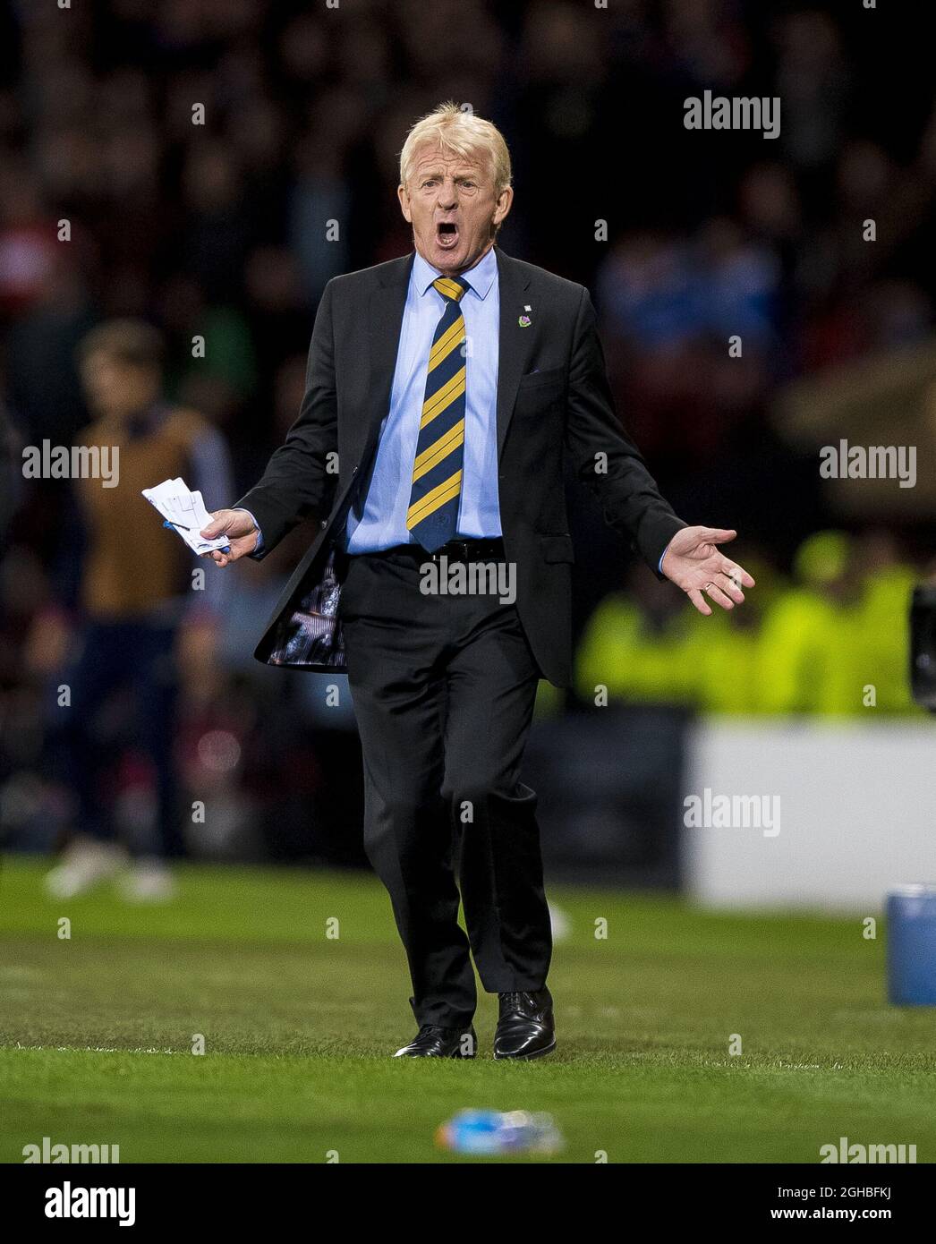 Scotland manager gordon strachan hi-res stock photography and images ...
