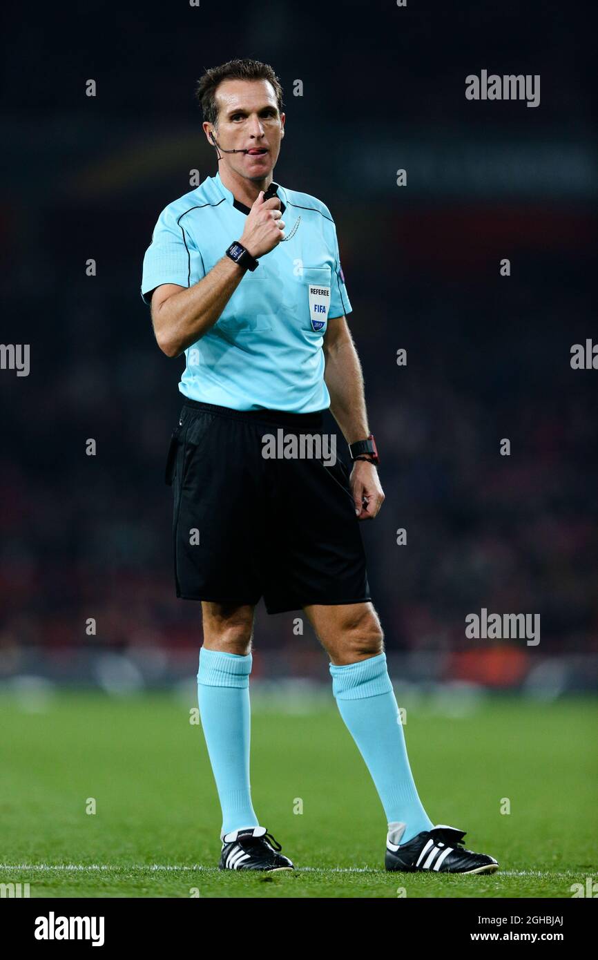 Luca banti referee hi-res stock photography and images - Alamy