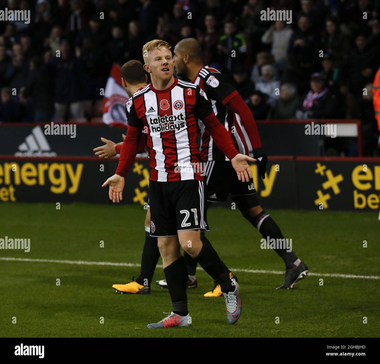 Mark Duffy of Sheffield Utd celebrates during the Championship match at ...