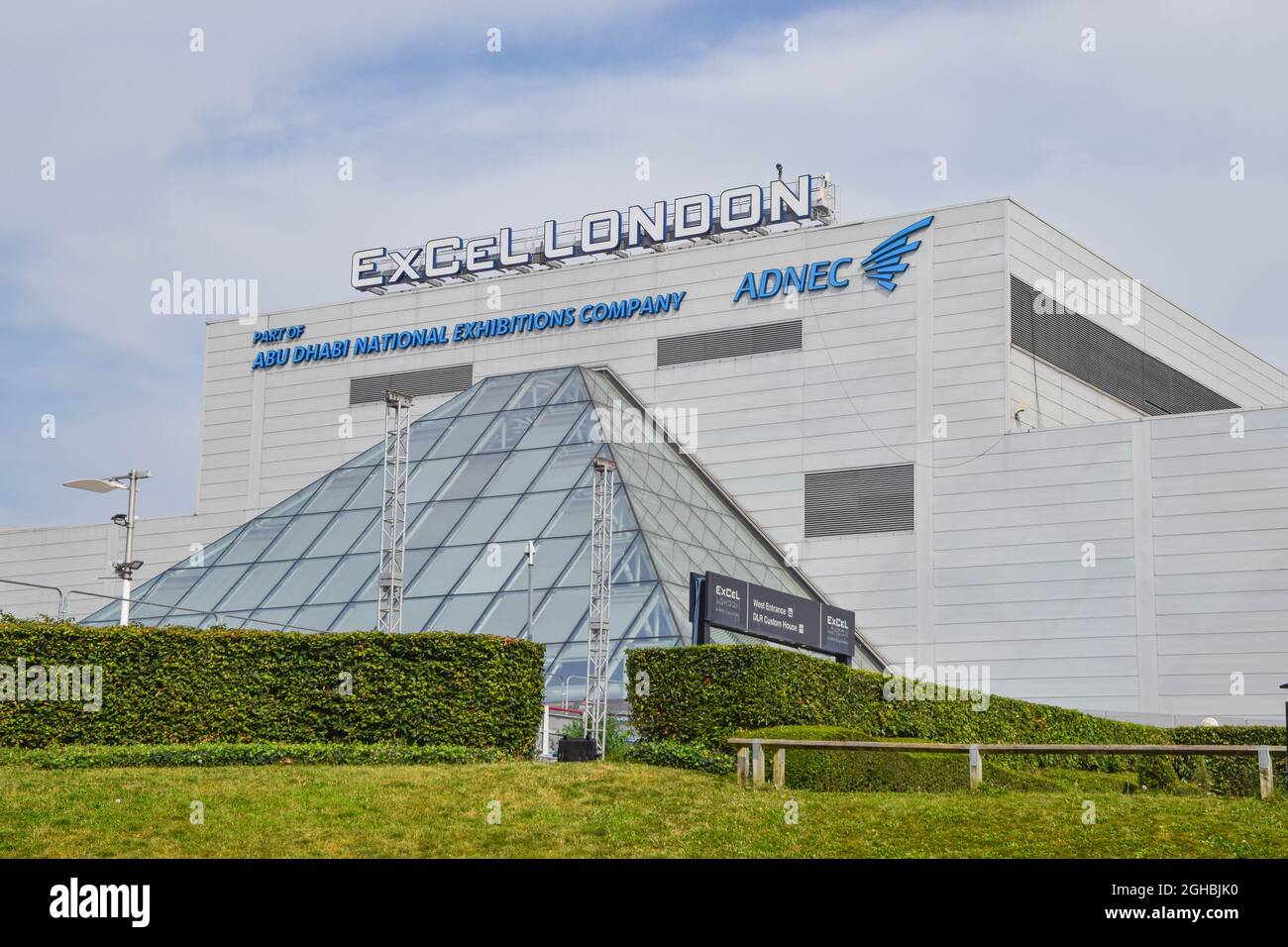 London, United Kingdom. 6th September 2021. Exterior view of the ExCeL ...