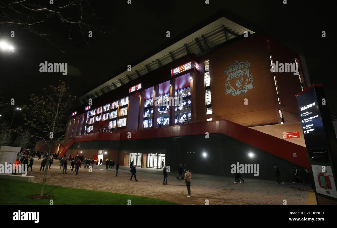 Anfield stadium night hi-res stock photography and images - Alamy