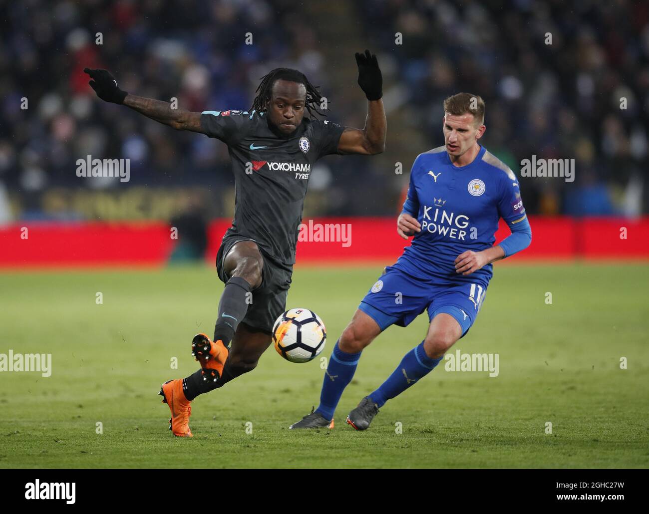Victor moses marc albrighton hi-res stock photography and images - Alamy