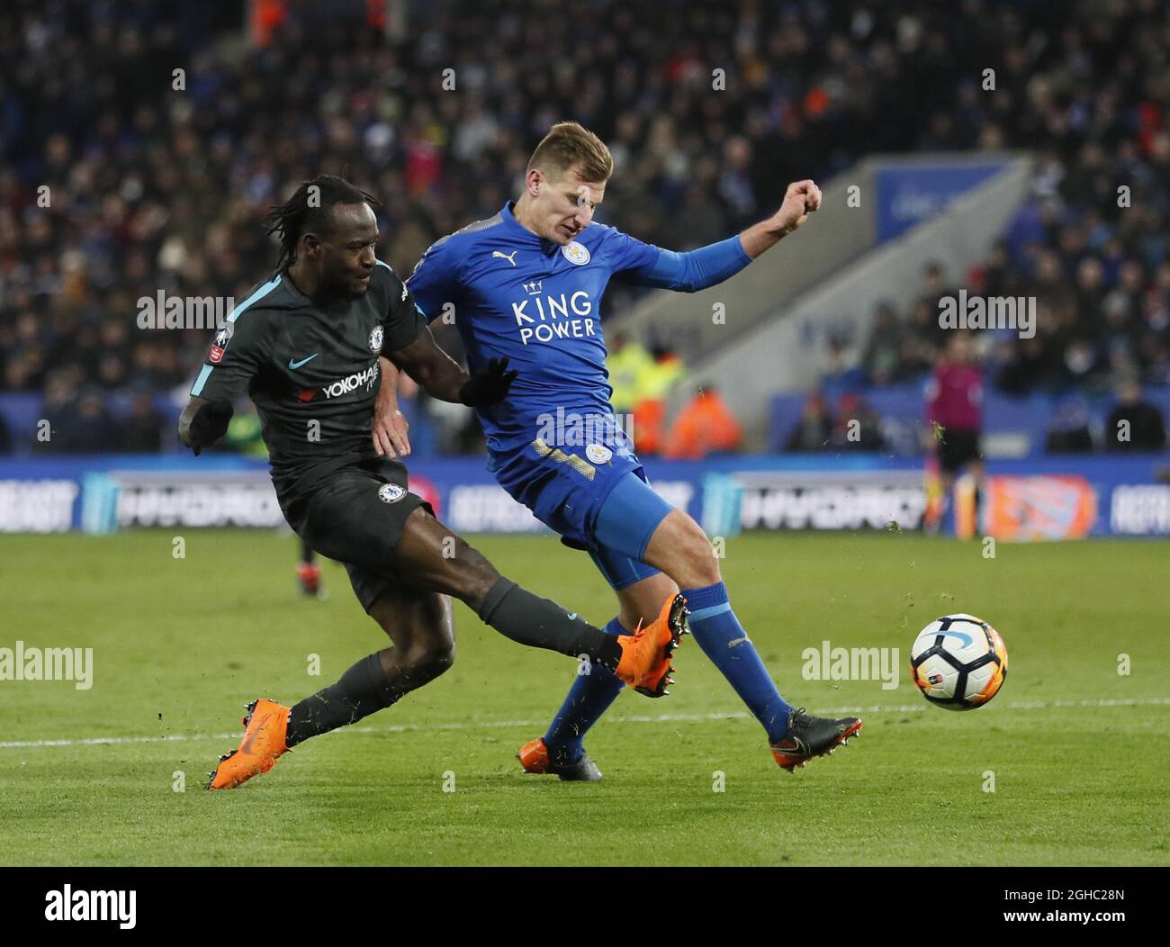 Victor moses marc albrighton hi-res stock photography and images - Alamy