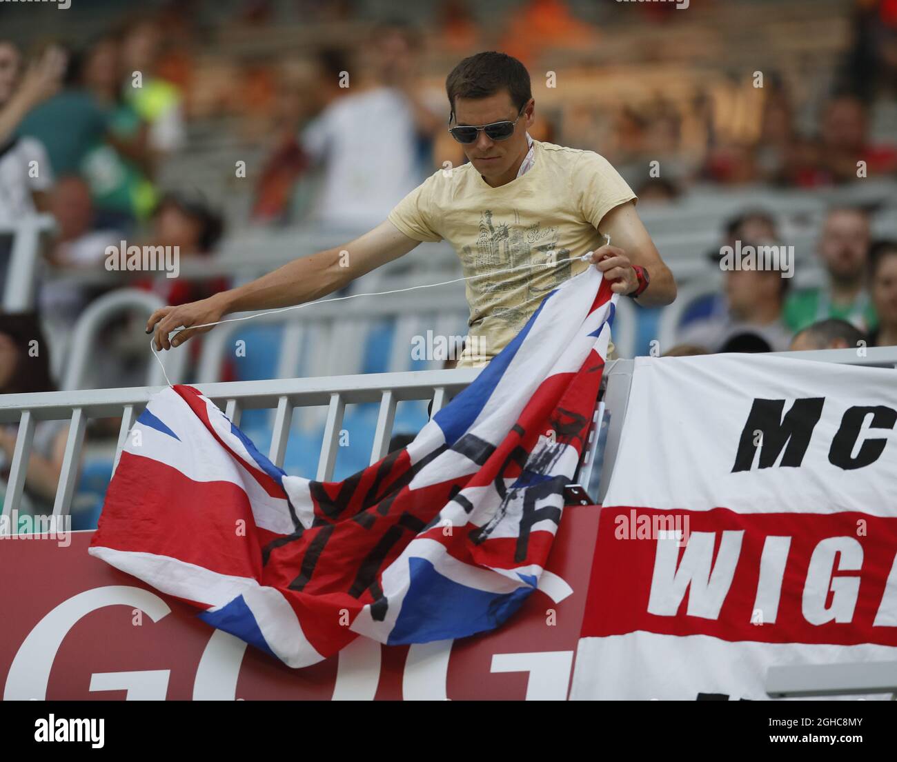 Put out the flags hi-res stock photography and images - Alamy
