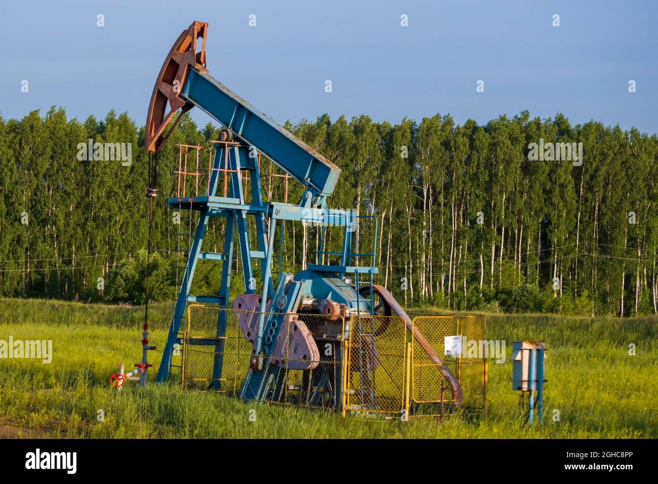 Fuel pump side view hi-res stock photography and images - Alamy