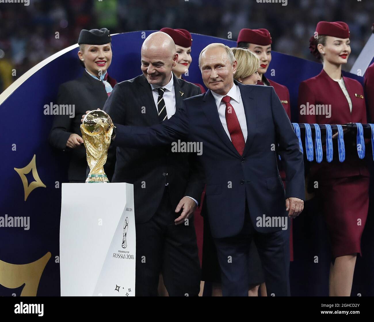 Russian president vladimir putin cup hi-res stock photography and ...